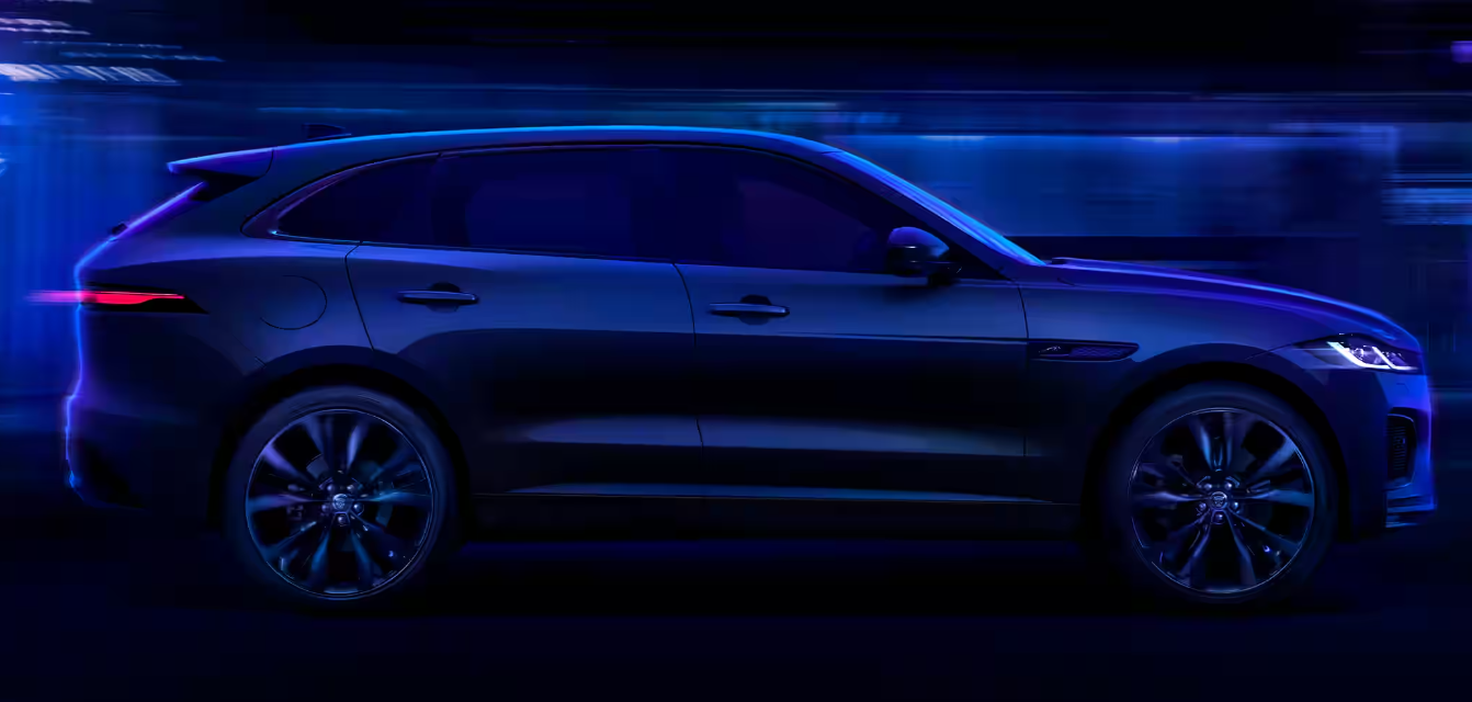 2024 Jaguar F-Pace-side-fast | Jaguar Northfield